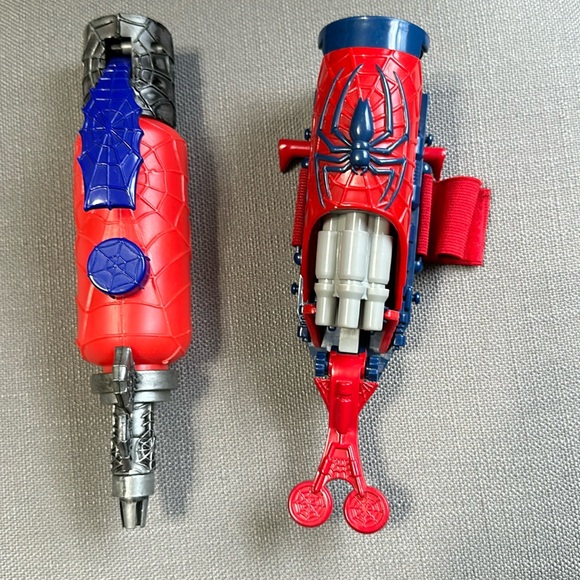 Spiderman | Toys | Spider Man 2 Triple Action Web Blaster Both Guns ...